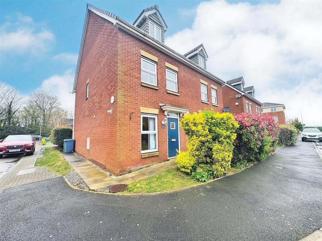 Wellfarm Close, Walton, Liverpool 3 bed semi-detached house - £167,500