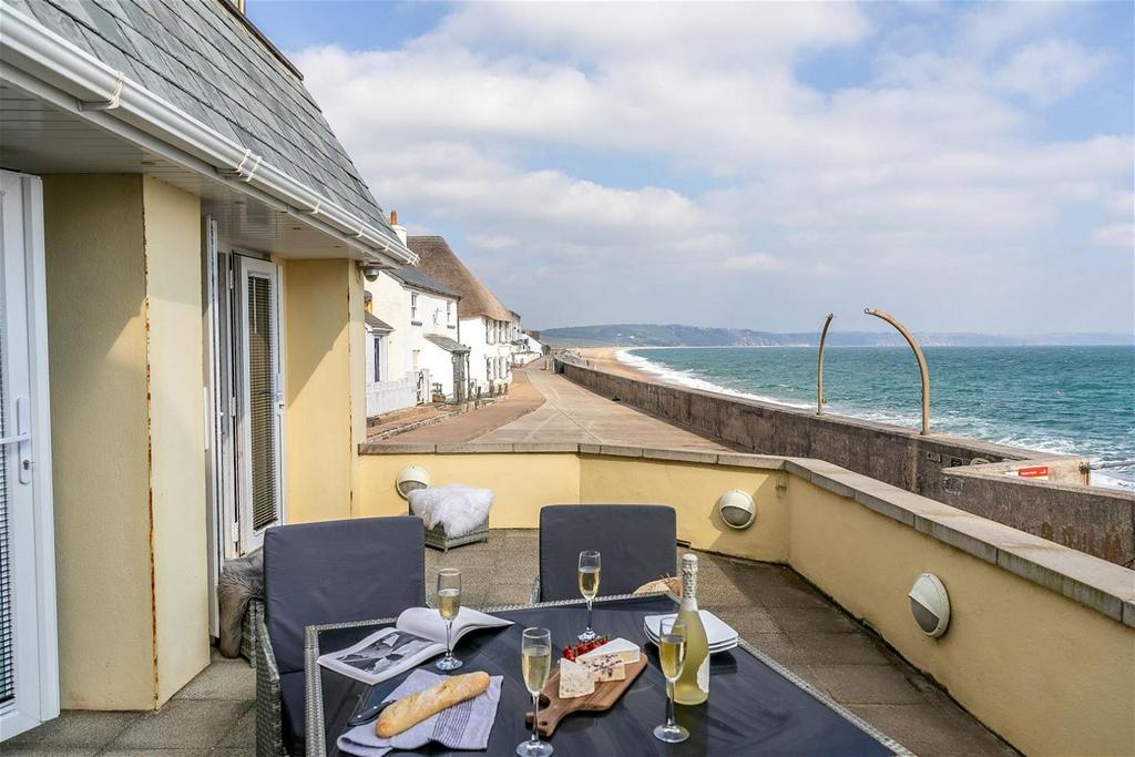 3 At The Beach, Slapton/torcross 2 bed flat - £400,000