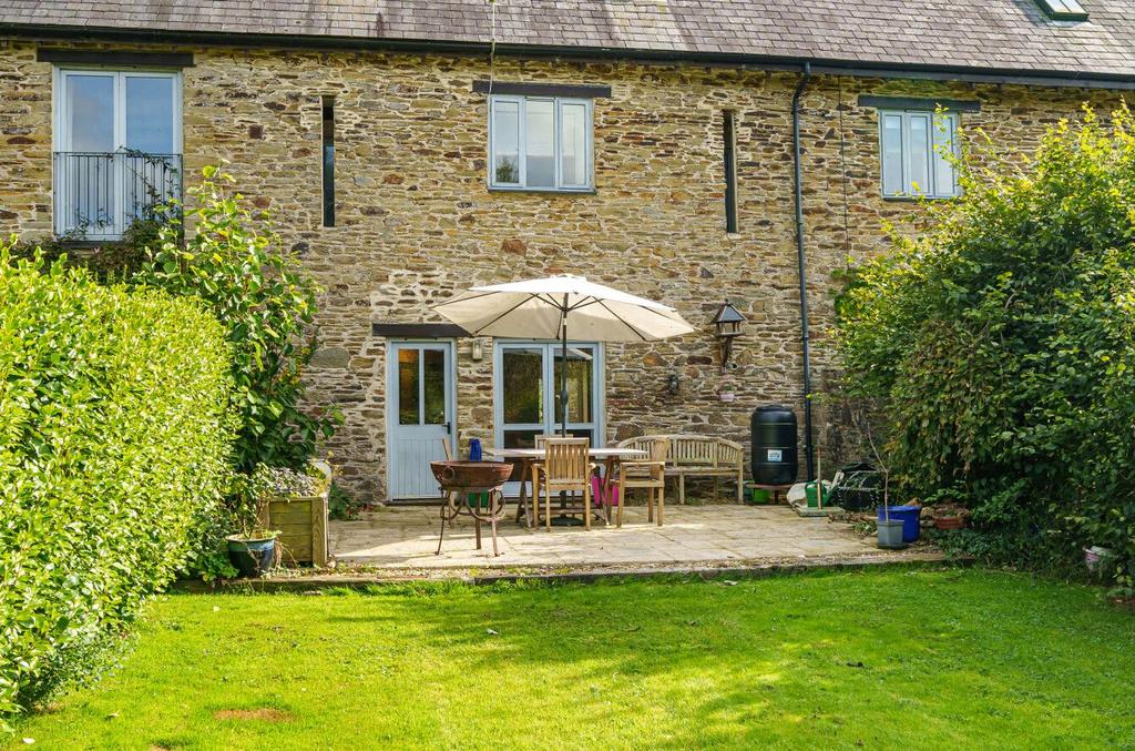 Stanton Court, Loddiswell, Kingsbridge 5 bed barn conversion for sale ...