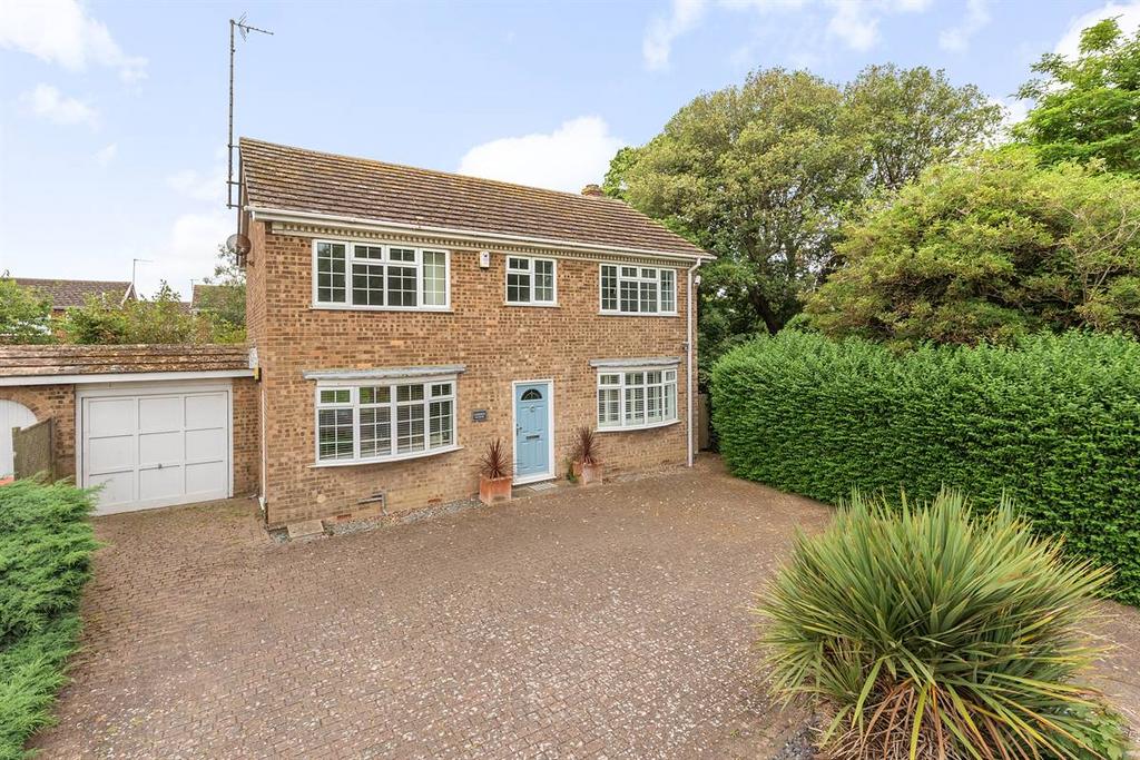Tower Hill, Tankerton, Whitstable 4 bed detached house for sale - £995,000