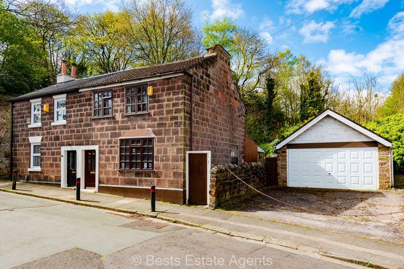 Highlands Road, Higher Runcorn 2 bed semi-detached house - £200,000