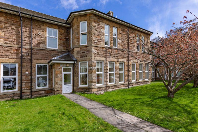 32 Dingleton Apts., Chiefswood Road... 2 bed apartment - £165,000