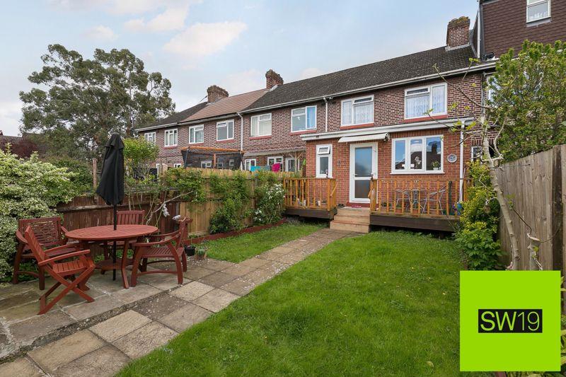 Dalton Avenue, Mitcham CR4 4 bed terraced house - £575,000