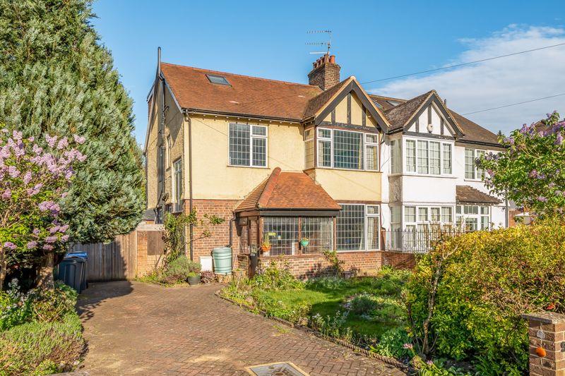 Chaldon Way, Coulsdon CR5 4 bed semi-detached house - £625,000