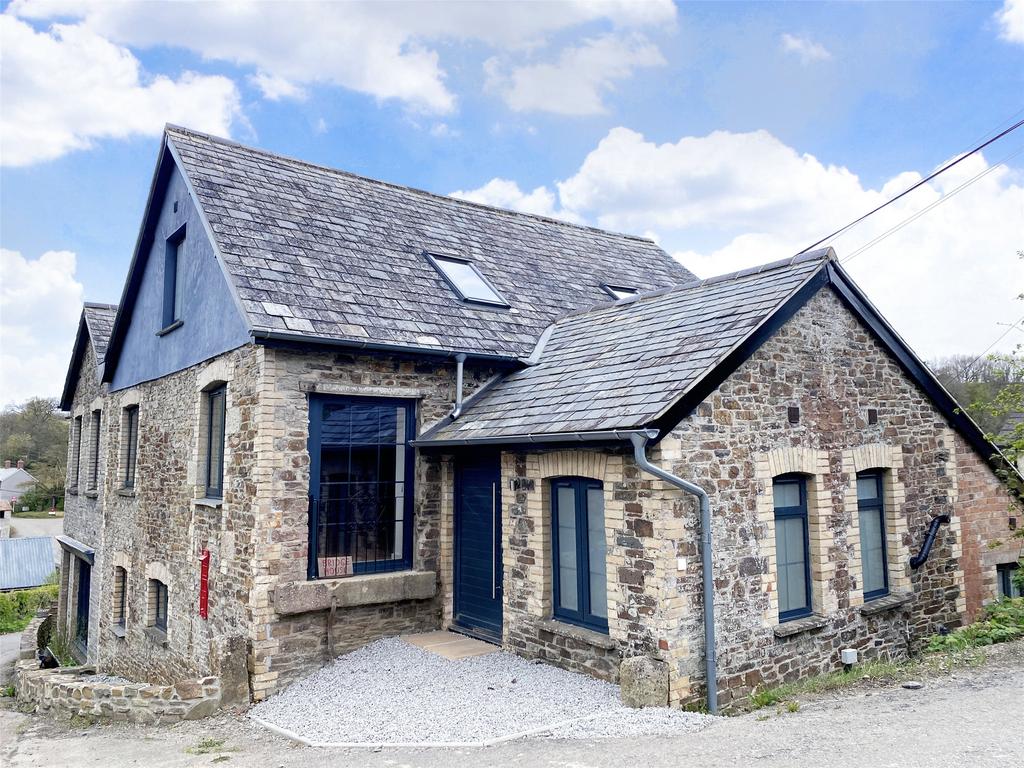 Ashmill, Ashwater, Beaworthy, Devon... 4 bed semi-detached house for ...