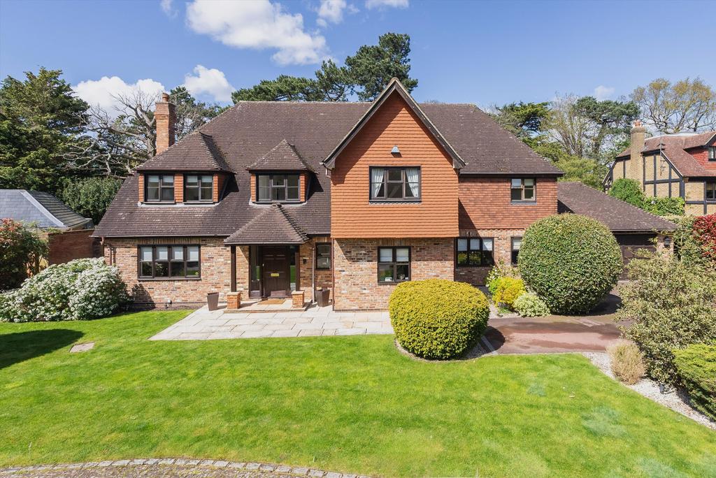 High Coombe Place, Warren Cutting... 4 bed detached house - £3,500,000