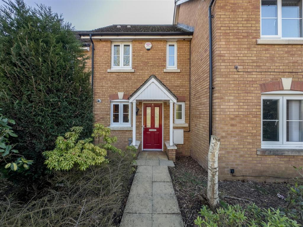 Ty Gwyn Road, Cwmbran NP44 2 bed terraced house - £165,000