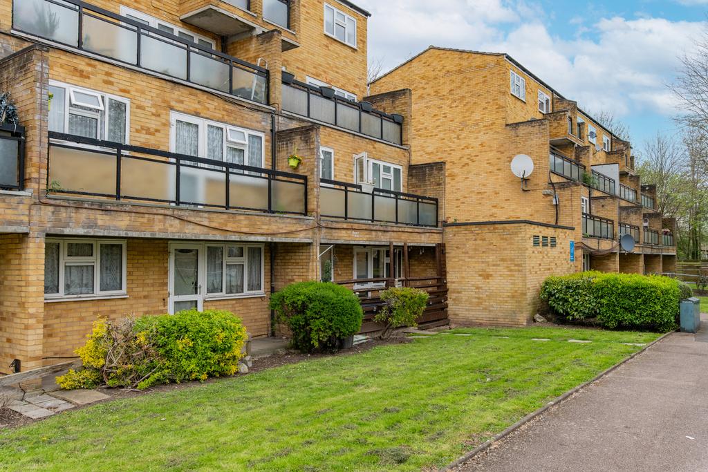 London SE20 1 bed flat - £250,000