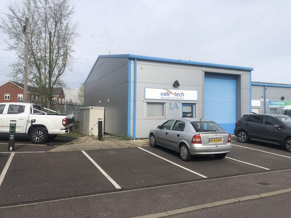 Sam Alper Court, Newmarket CB8 Industrial unit - £1,125 pcm (£260 pw)