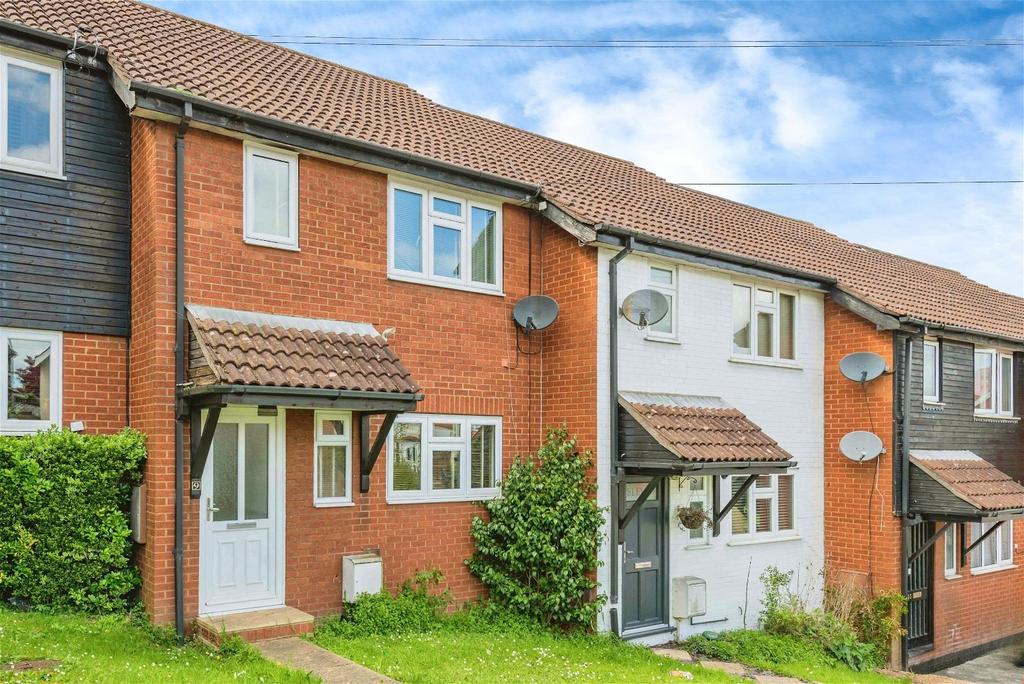 Woodmill Lane, Southampton SO18 3 bed terraced house for sale - £300,000
