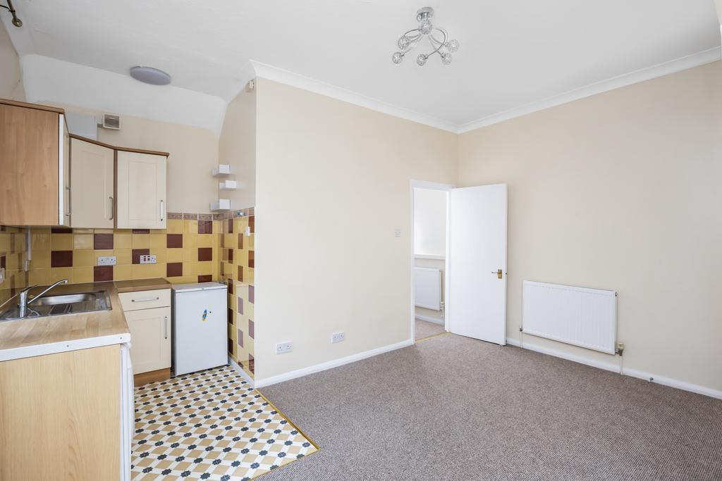 High Street, Brighton BN2 1 bed flat for sale - £230,000