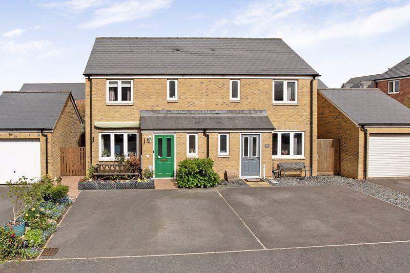Aspin Road, Wellington TA21 3 bed semi-detached house - £260,000