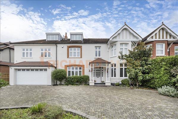 Hale Lane, Mill Hill, NW7 7 bed semi-detached house to rent - £6,000 ...