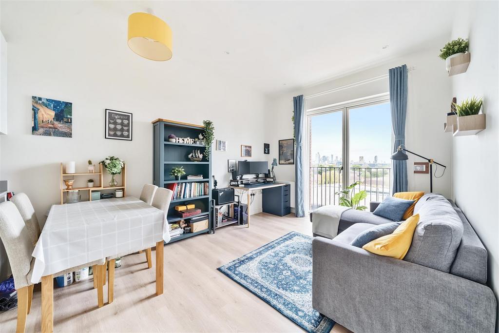 Varcoe Road, Bermondsey, SE16 1 bed flat - £300,000