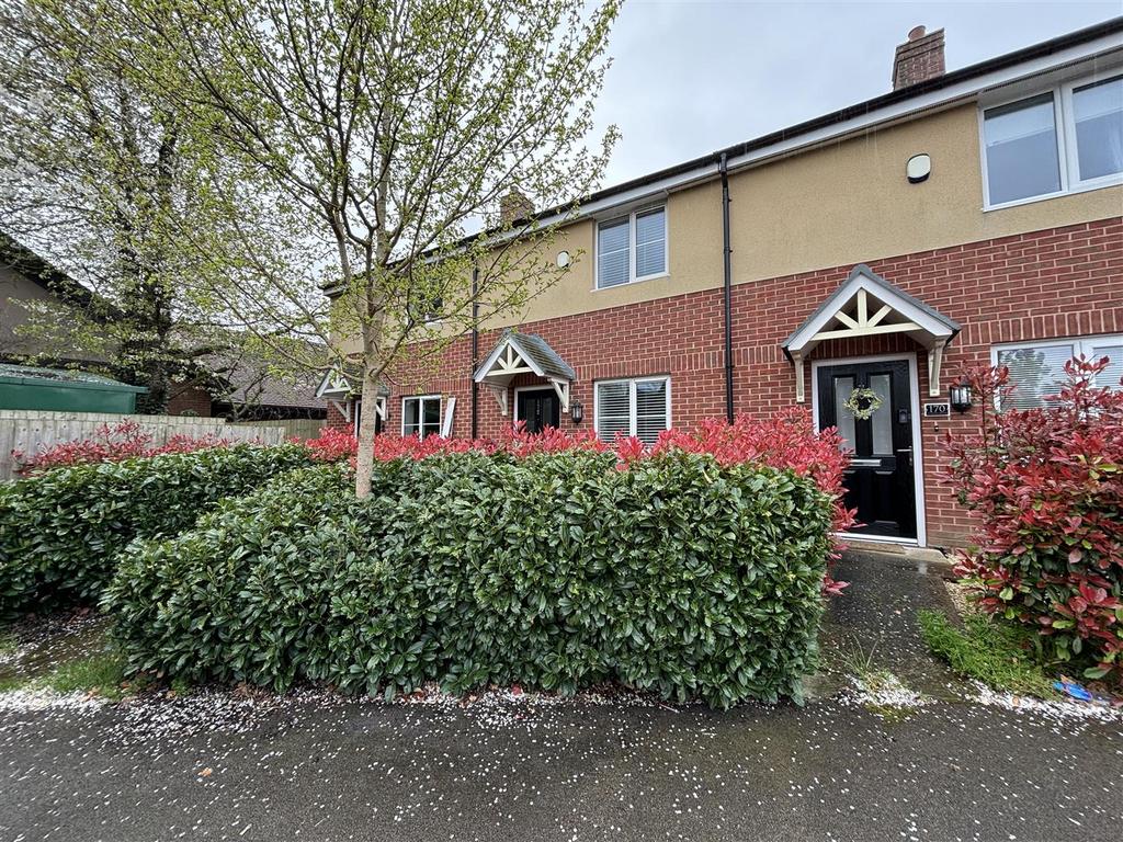 Station Road, Ratby, Leics 2 bed townhouse for sale - £80,500