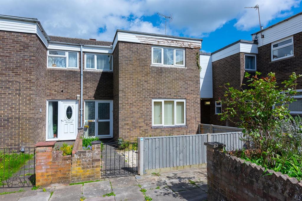 Byron Close, Basingstoke RG24 3 bed end of terrace house - £275,000