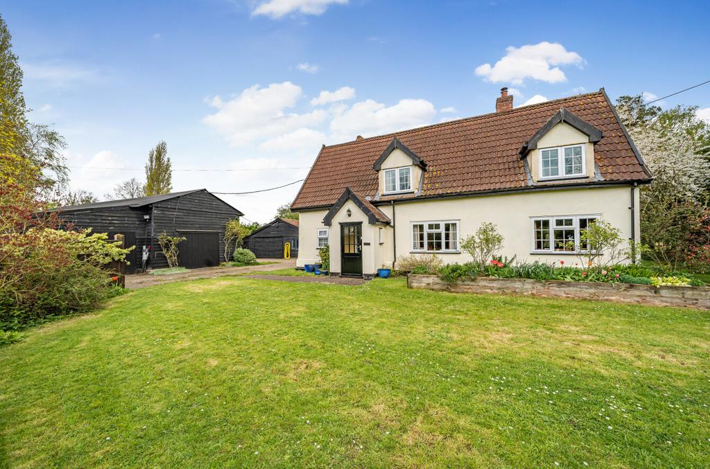 Charles Tye, Ringshall, Stowmarket... 3 bed detached house - £699,950
