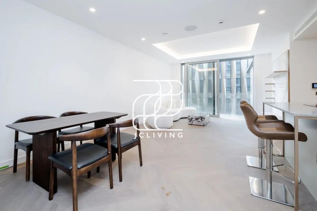 16 Minories, EC3N 2 bed flat - £4,498 pcm (£1,038 pw)