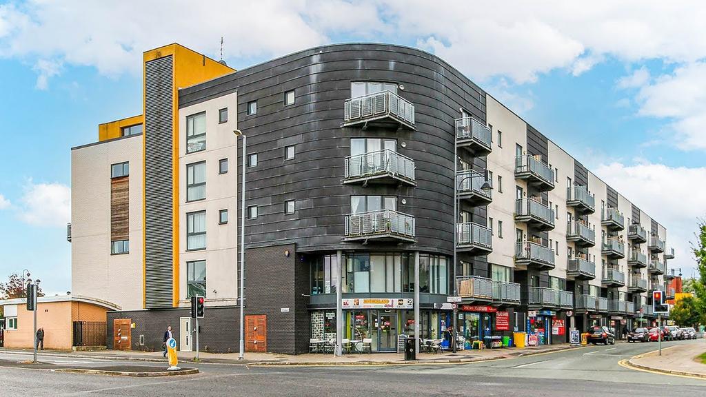 40 Hulme High Street, Manchester M15 2 bed flat - £1,050 pcm (£242 pw)