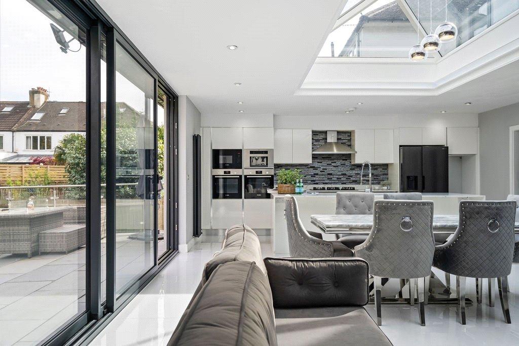 Derwent Avenue, London SW15 5 bed detached house for sale - £2,100,000