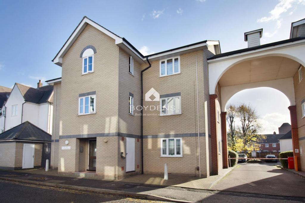 Victoria Chase, Colchester CO1 2 bed apartment - £160,000