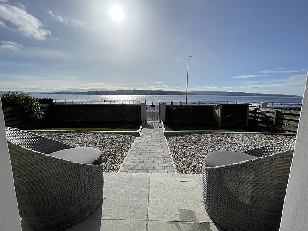 195 Alexandra Parade, Kirn, Dunoon... 3 bed villa for sale - £270,000