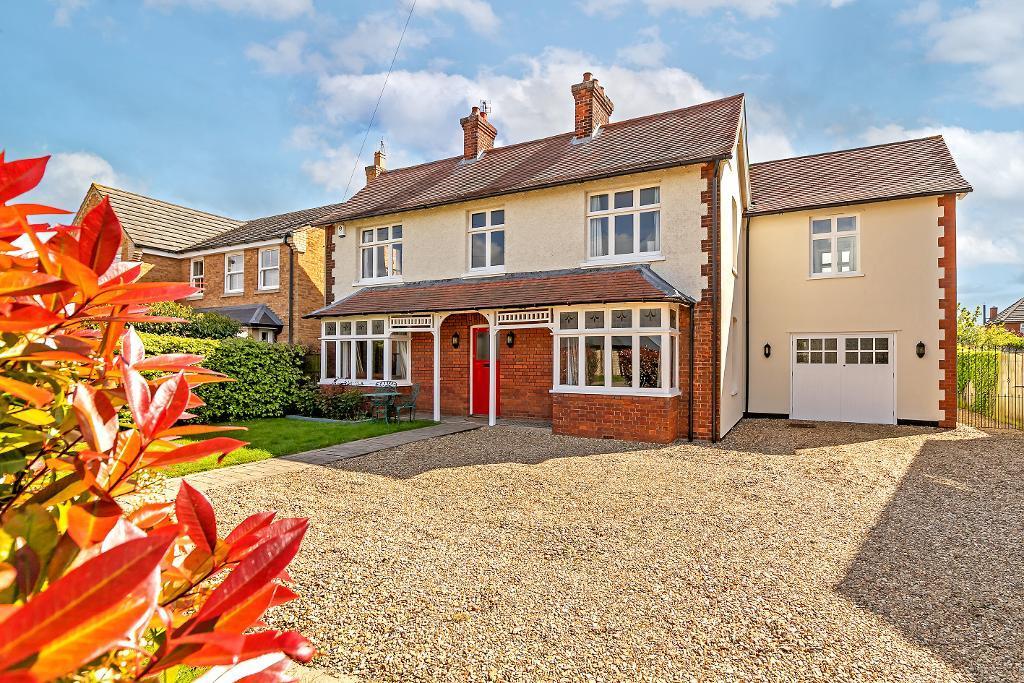 Rectory Lane, Houghton Conquest... 4 bed detached house for sale - £825,000