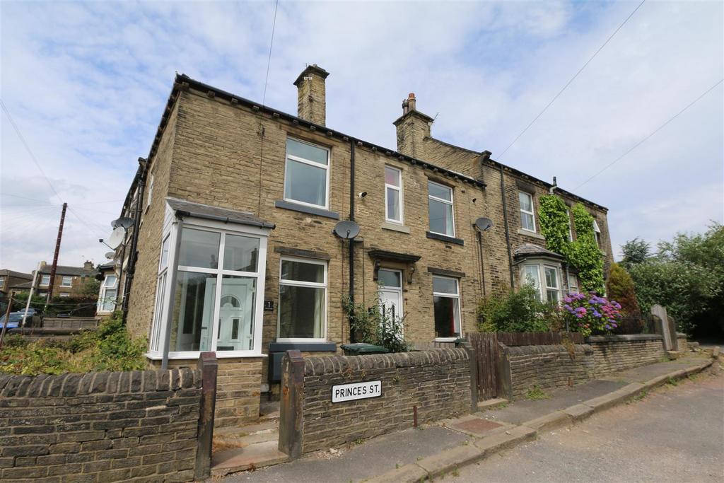 Princes Street, Bradford BD6 2 bed terraced house - £105,000