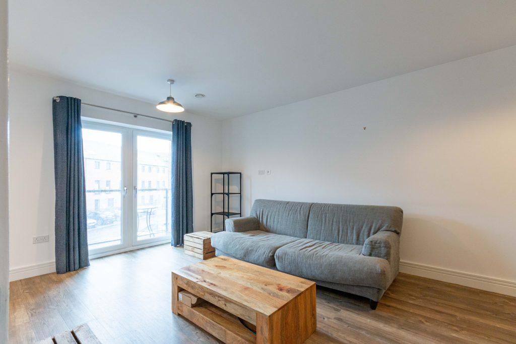 1681L – Ocean Drive, Edinburgh, EH6 6BH 2 bed flat - £1,595 pcm (£368 pw)
