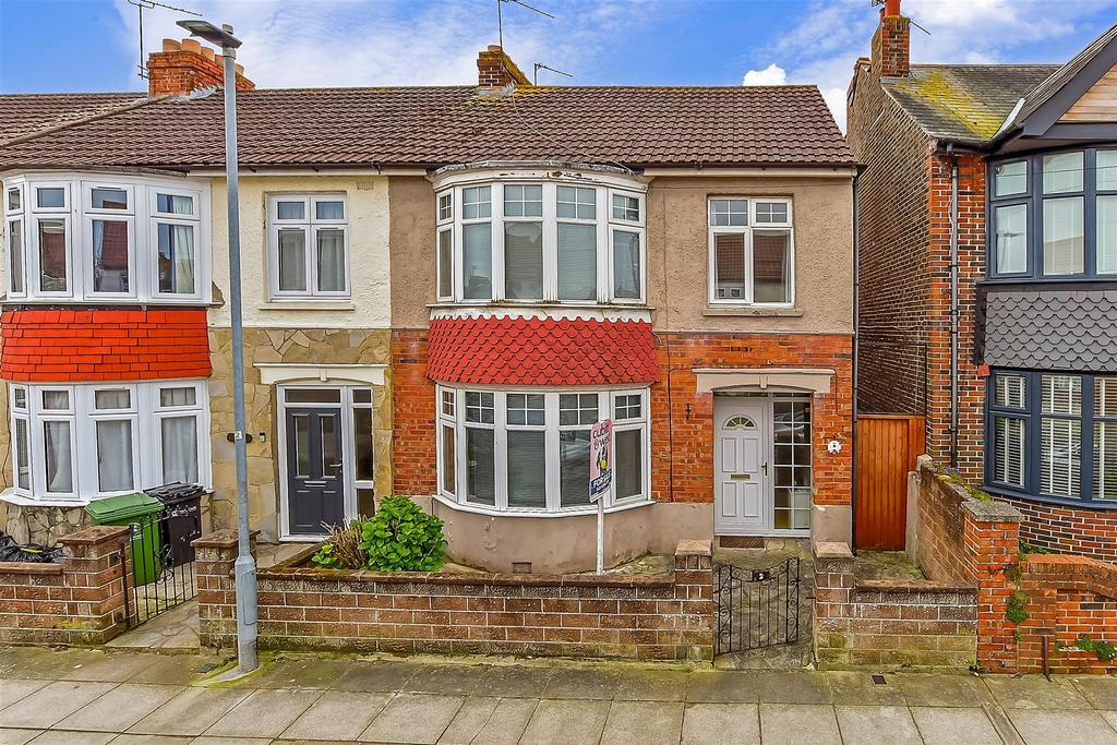 Lovett Road, Portsmouth, Hampshire 3 bed end of terrace house - £270,000