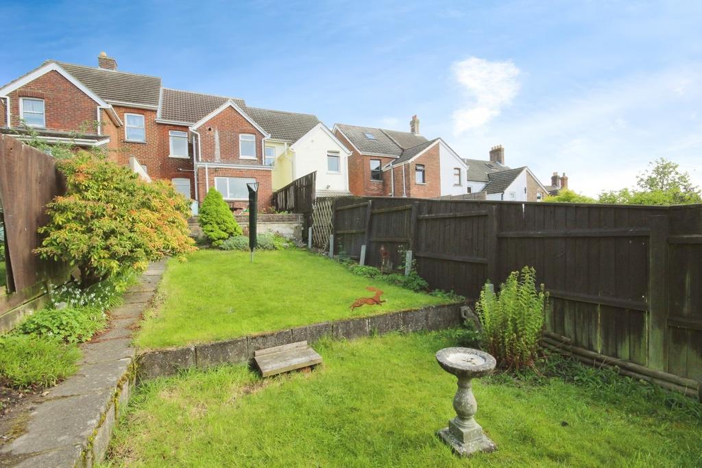 PARKSTONE, BH12 2 bed terraced house for sale - £320,000
