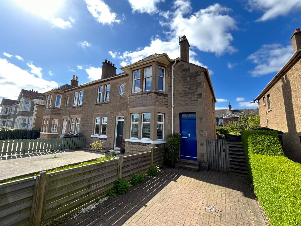 Balgreen Road, Saughtonhall... 2 bed villa - £1,250 pcm (£288 pw)