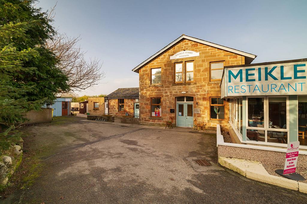 Meikle Ferry Station, Tain, IV19 1JX Property for sale - £450,000