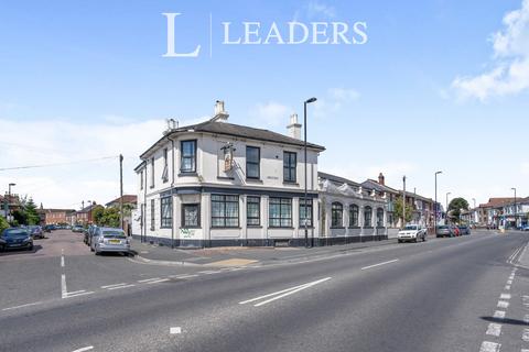 Addis House, Brookvale Road, SO17 1 bed flat - £925 pcm (£213 pw)