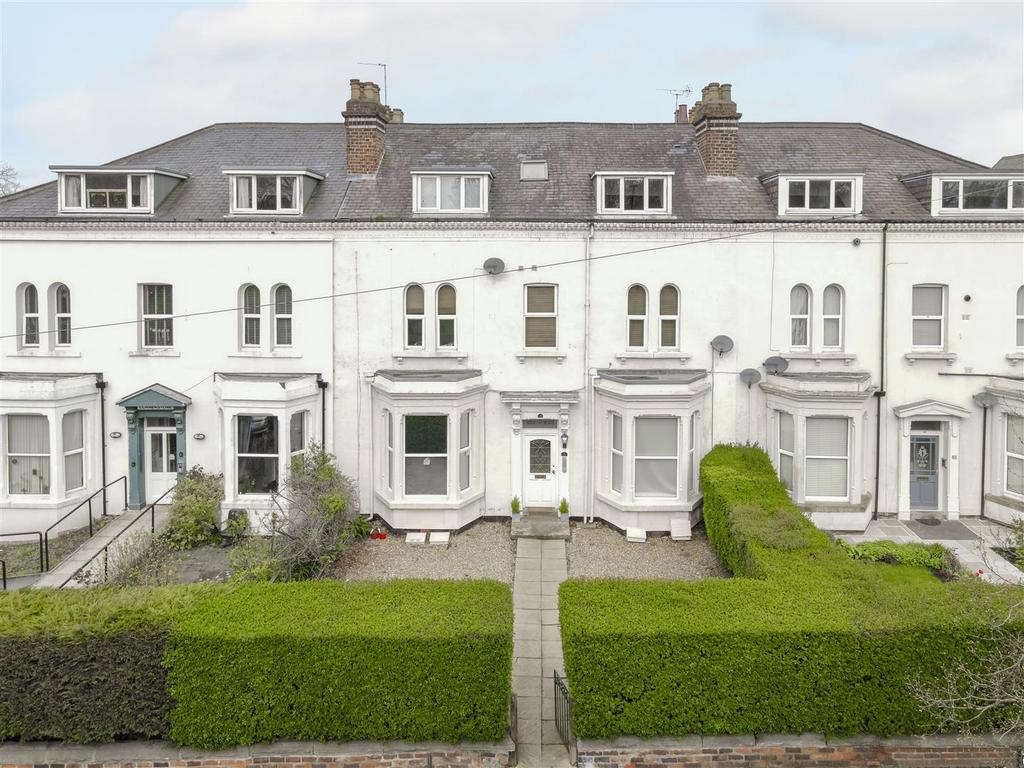 High Street, Starbeck 1 bed apartment for sale - £140,000
