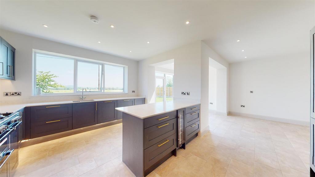 King Edwards Fields, Condover... 5 bed detached house to rent - £2,600 ...