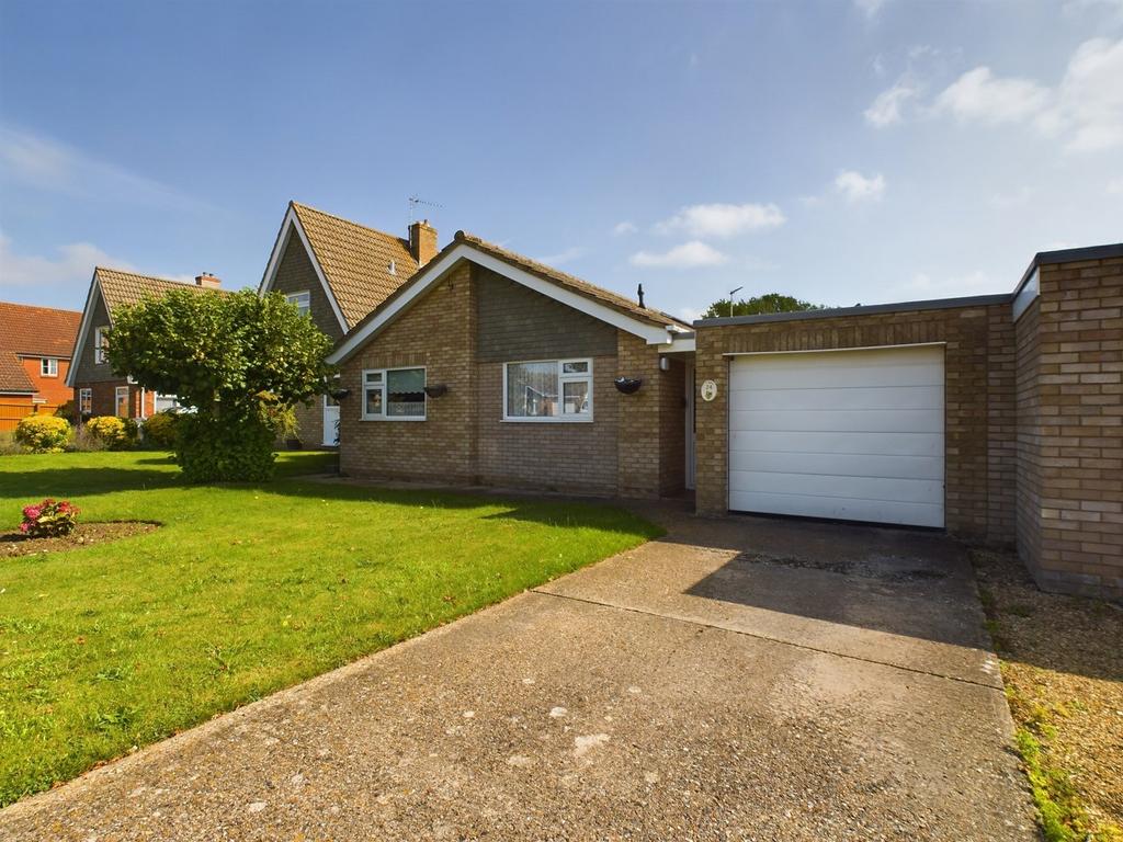 Hillcrest, Downham Market PE38 4 bed detached bungalow - £340,000