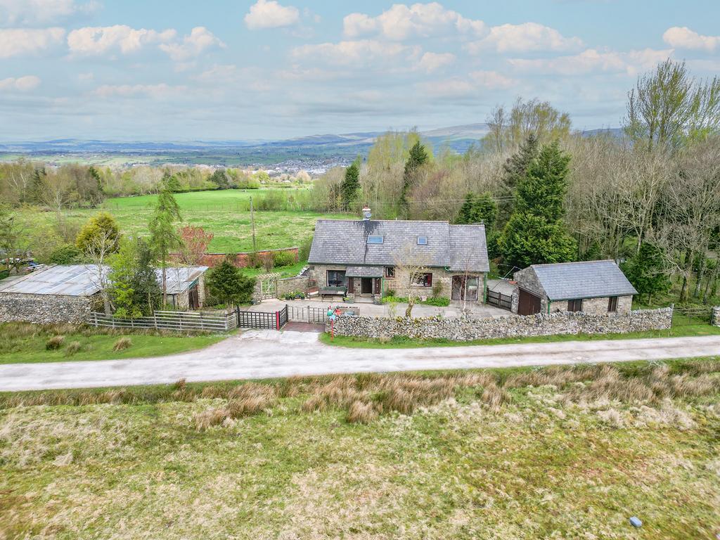 Bentham LA2 3 bed detached house - £525,000