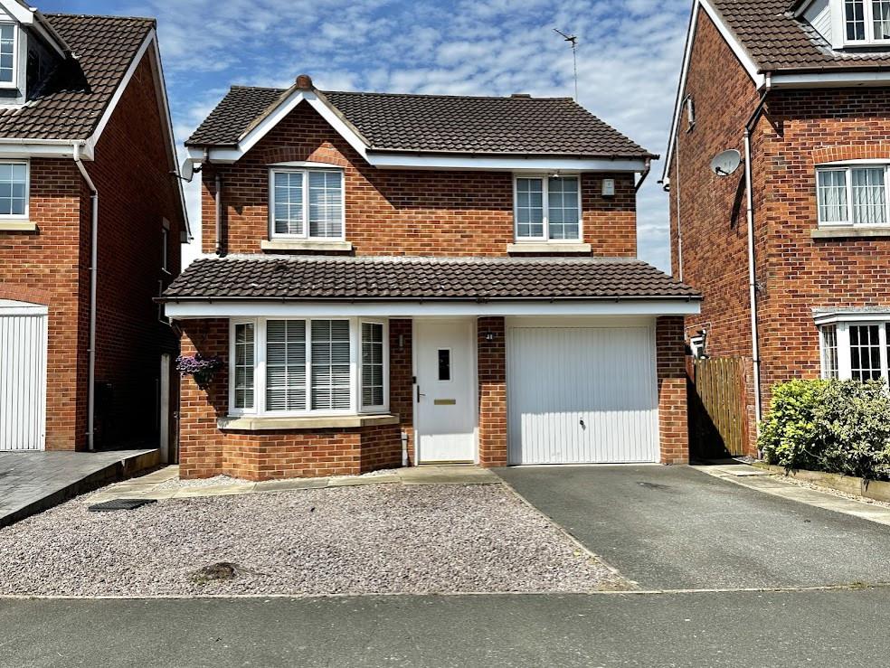 Sandwell Avenue, Thornton FY5 4 bed detached house - £250,000