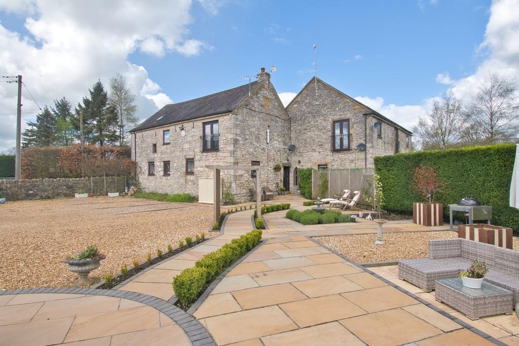 Overtown, Hognaston 4 bed barn conversion - £600,000