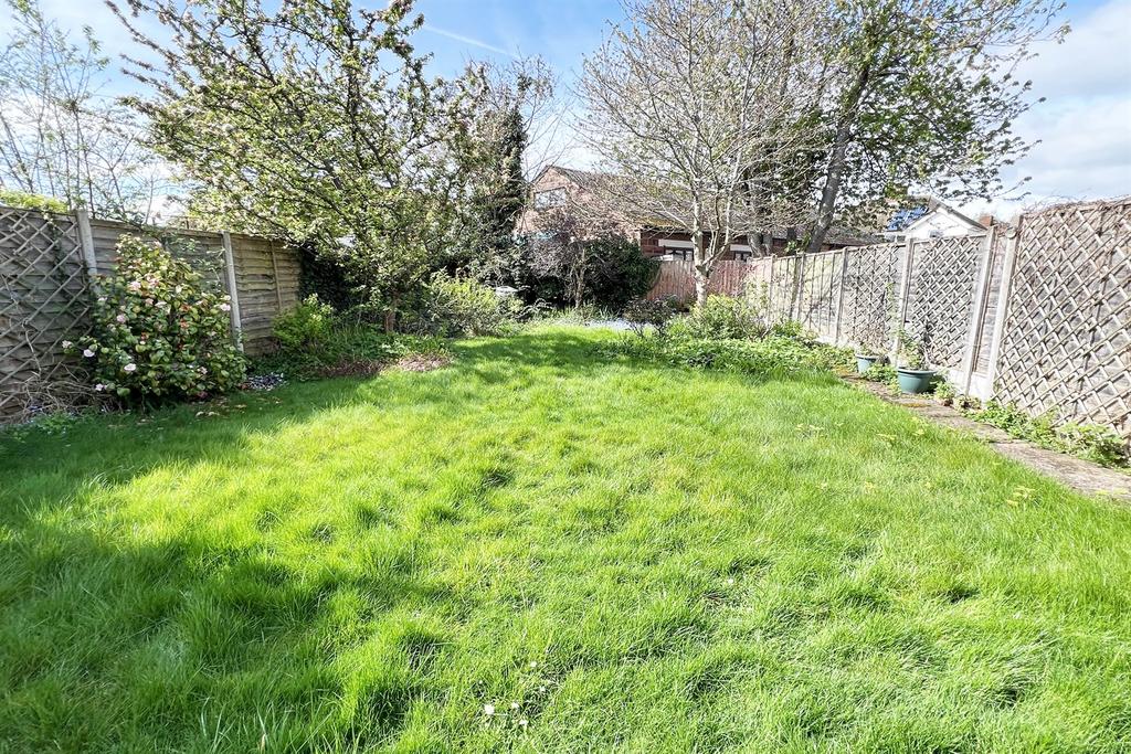 Hoarwithy Road, Putson, Hereford, HR2 3 bed semi-detached house - £235,000