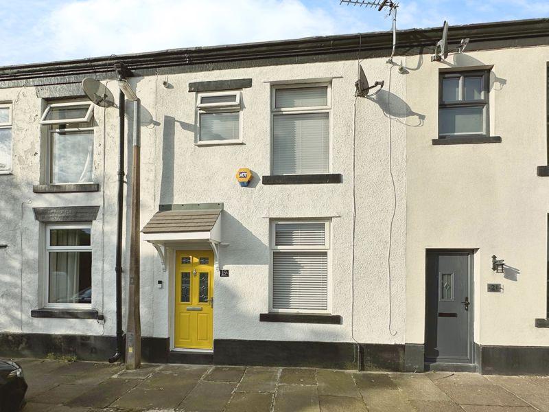Pilling Street, Bury 2 bed terraced house - £190,000