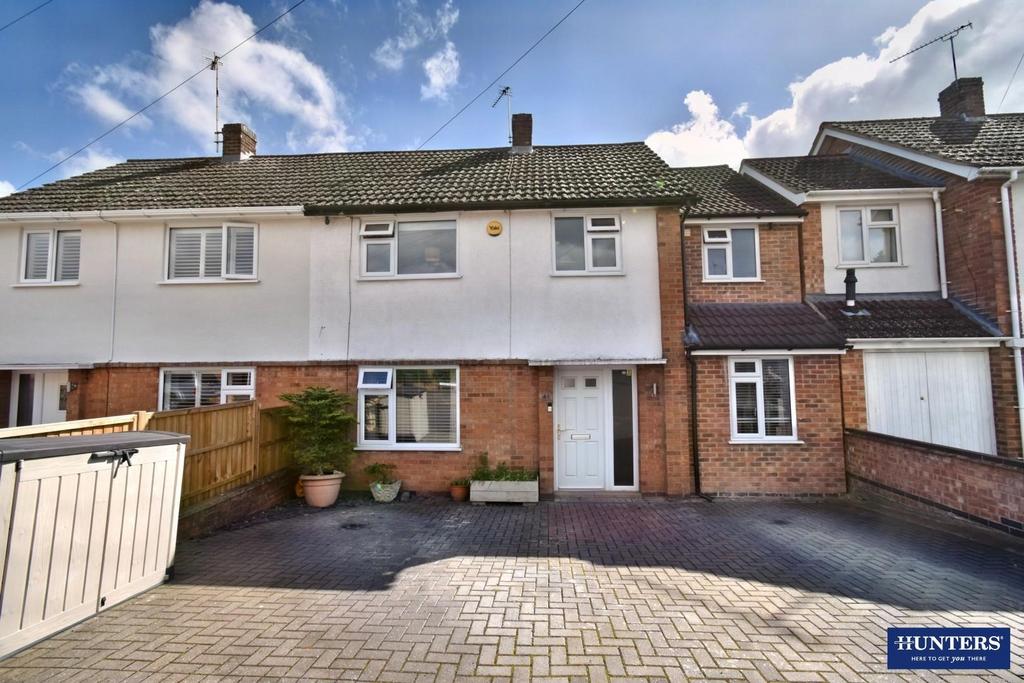 Highfield Drive, Wigston 4 bed semi-detached house - £340,000