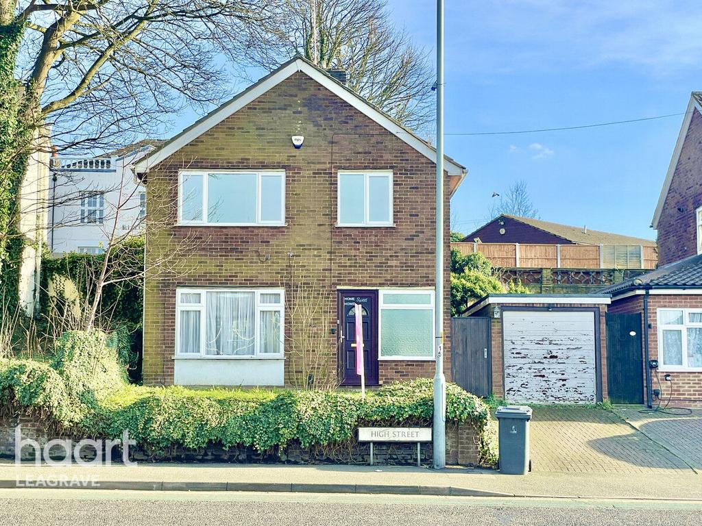 High Street, Luton 3 bed detached house - £325,000