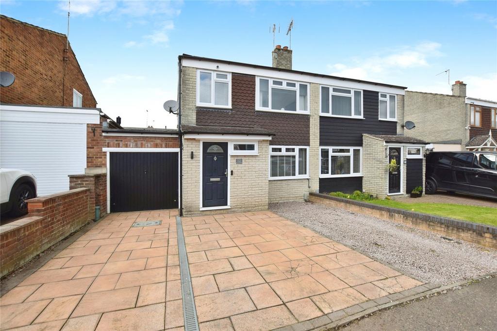 Grantham Road, Great Horkesley... 3 bed semi-detached house - £335,000