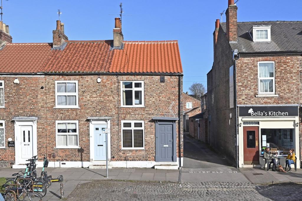 Clifton, York, YO30 1 bed end of terrace house - £240,000