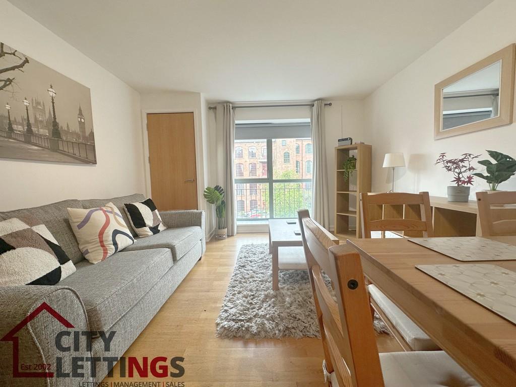 Raleigh Square, Raleigh Street 2 bed apartment - £1,213 pcm (£280 pw)