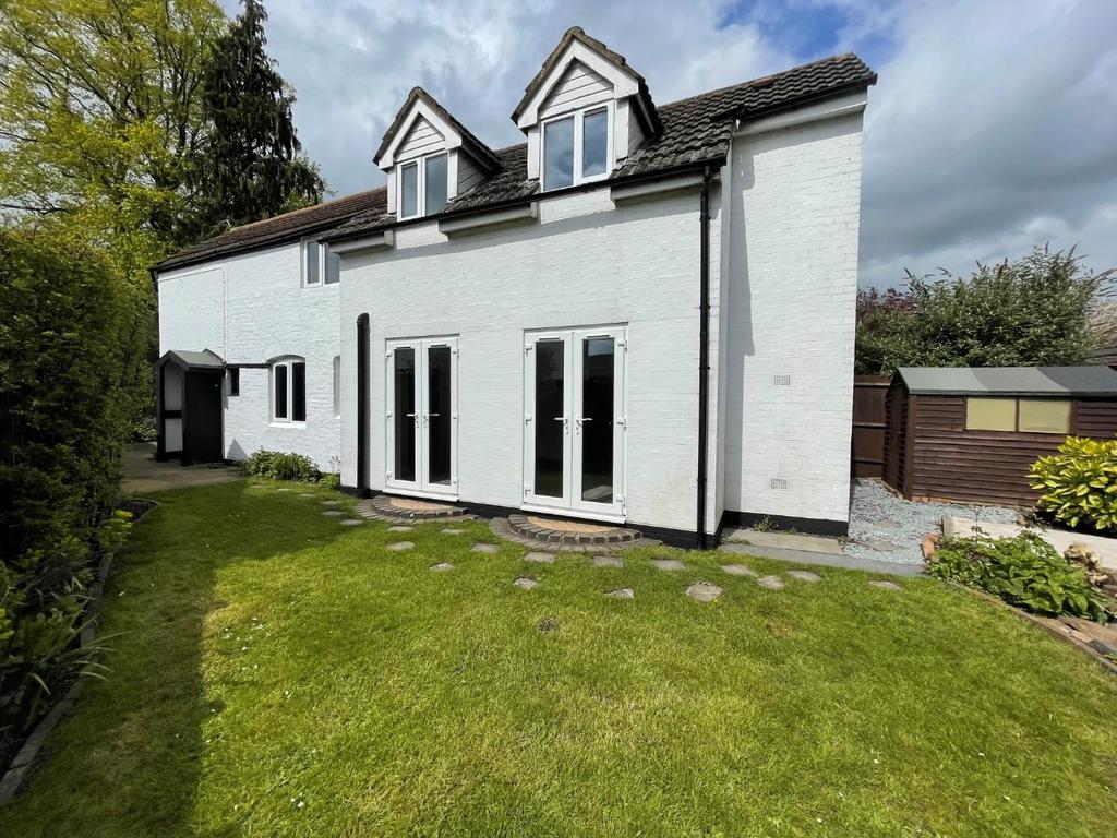 Gaydon Road, Bishops Itchington 2 bed detached house for sale - £250,000