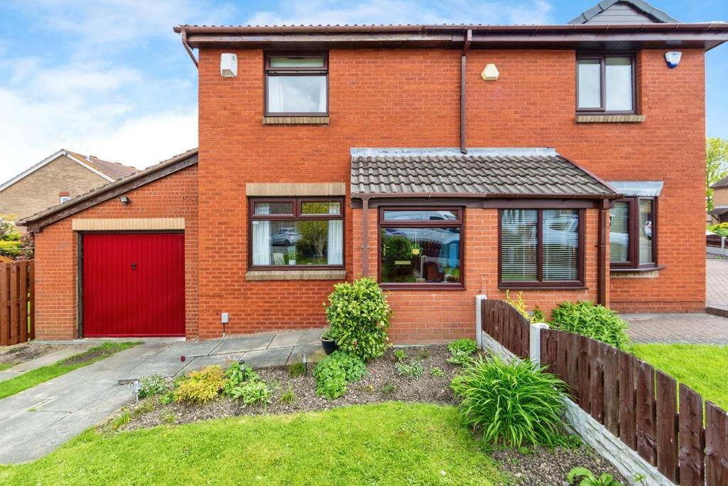 Sheldrake Close, Thorpe Hesley... 3 bed semi-detached house - £225,000