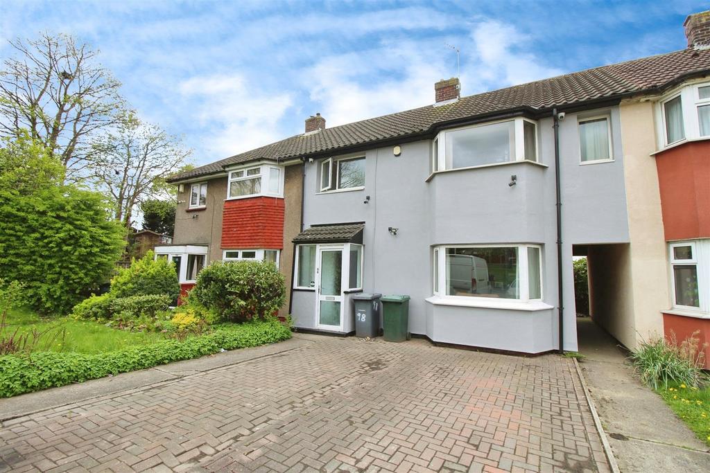 Parkway, Bradford BD5 4 bed terraced house - £180,000